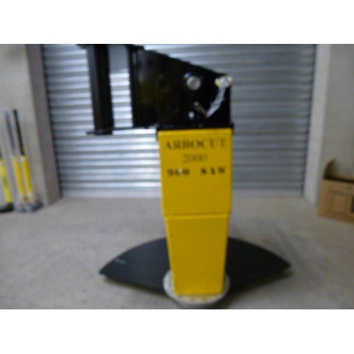 Piston Saw Head With 5 Way Hitch Suitable For Digger